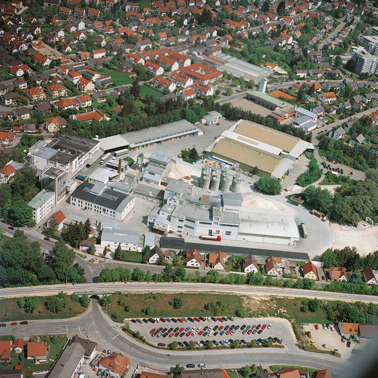 2003 - Hoffmann Mineral - Funktionelle Füllstoffe